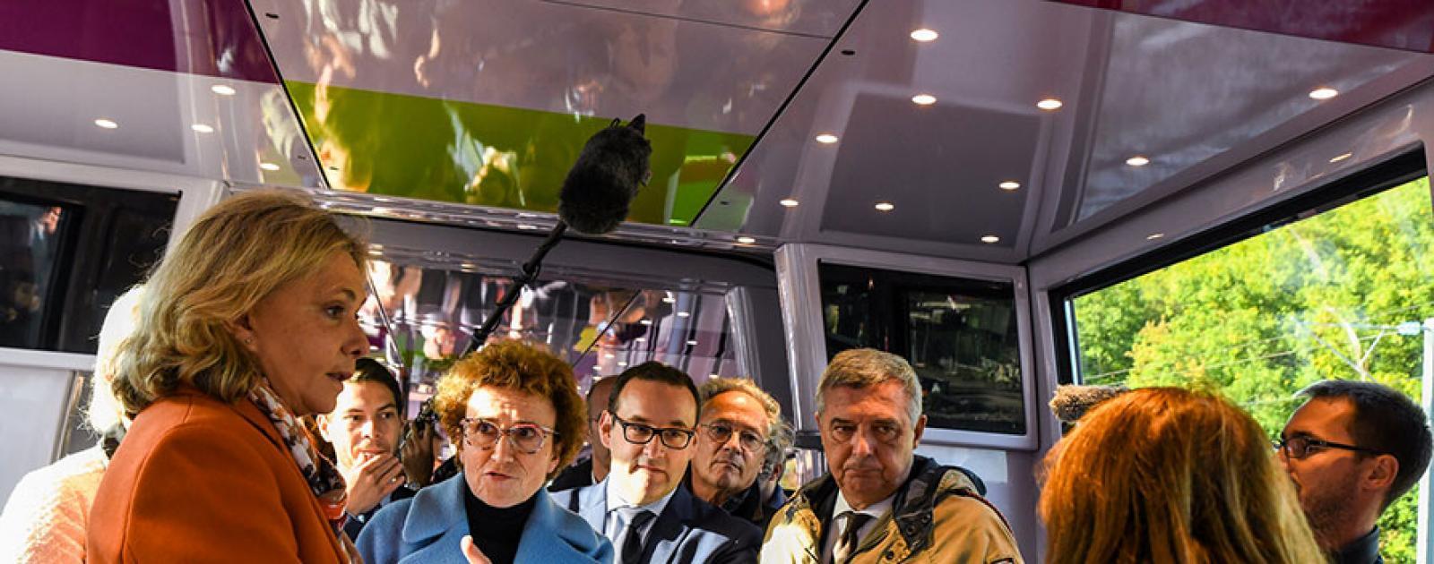 Arrivée du train Francilien entre Paris et Provins | Département de ...